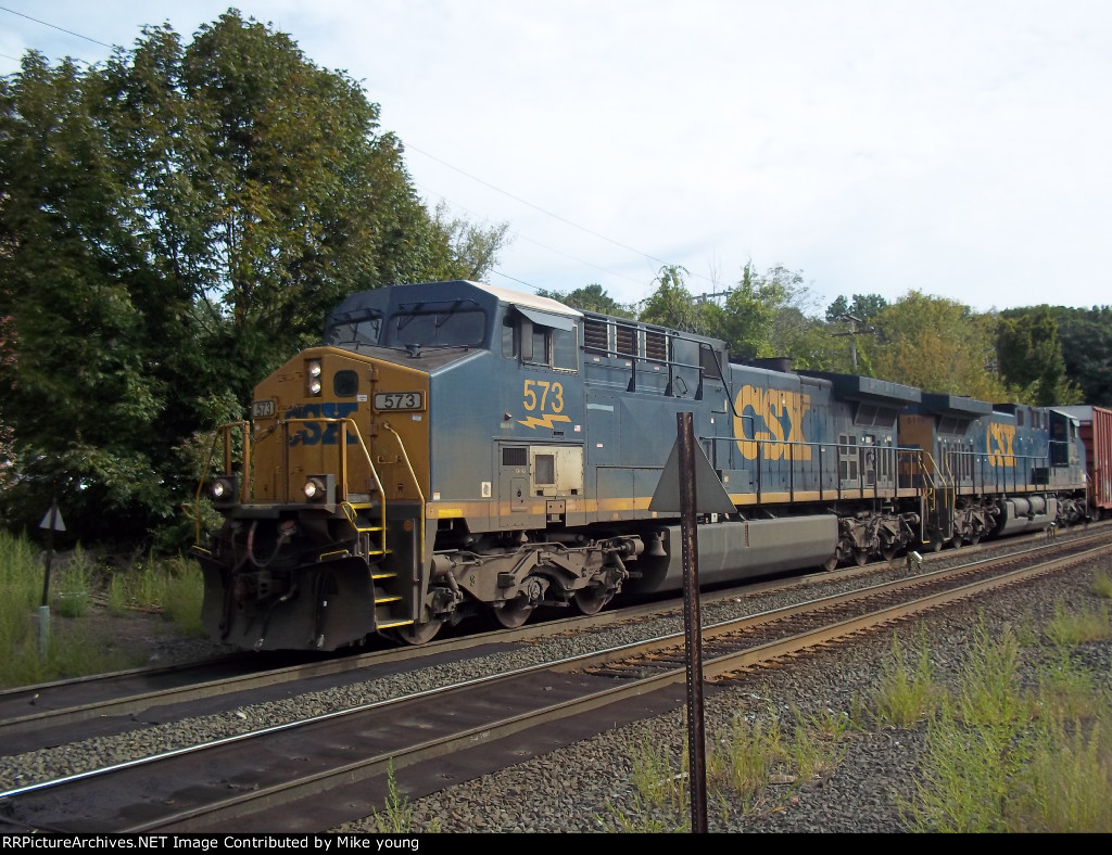 CSX Q425